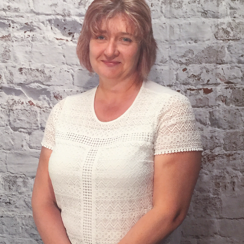 Sarah Robbins - Build Zone